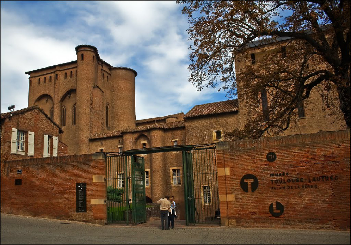 Toulouse-Lautrec Museum | Sartle - See Art Differently